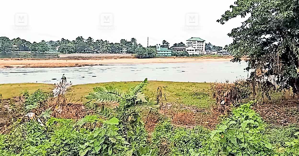 പട്ടാമ്പി പുതിയ പാലം: കരാർ നടപടികൾ ആരംഭിച്ചെന്ന് എംഎൽഎ | Pattambi ...