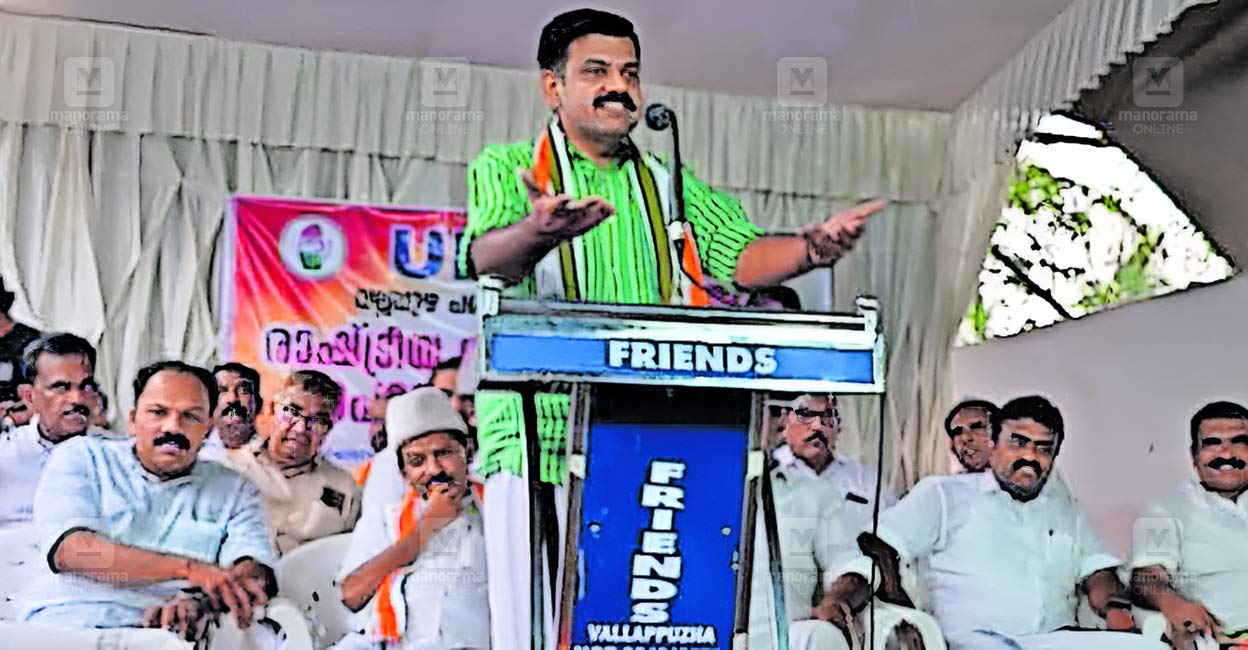 പിണറായിയും സംഘവും മോദിയുടെയും ആർഎസ്എസിന്റെയും ബി ടീം: സന്ദീപ് വാരിയ ...