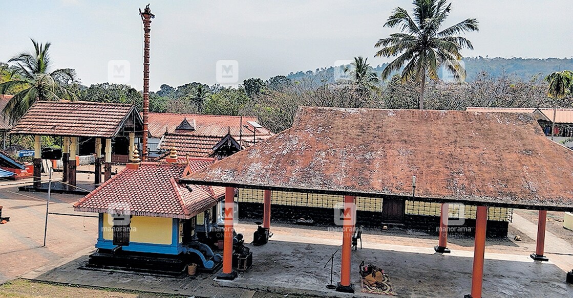 തിരുവാഭരണം ചാർത്ത് ഉത്സവം: ‘സ്ത്രീകളുടെ ശബരിമല’ ഒരുങ്ങി