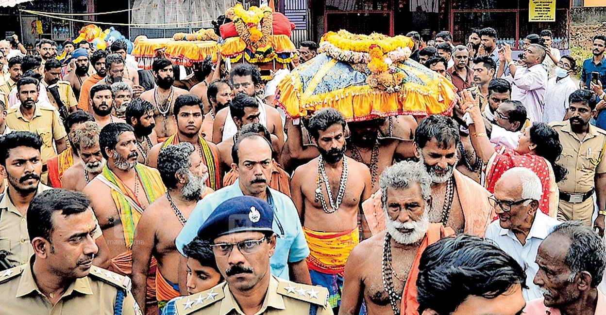 തിരുവാഭരണ ഘോഷയാത്ര ഇന്ന് തിരികെ പന്തളത്തെത്തും