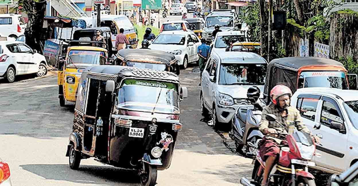 മല്ലപ്പള്ളിയിൽ ഗതാഗത കുരുക്ക്