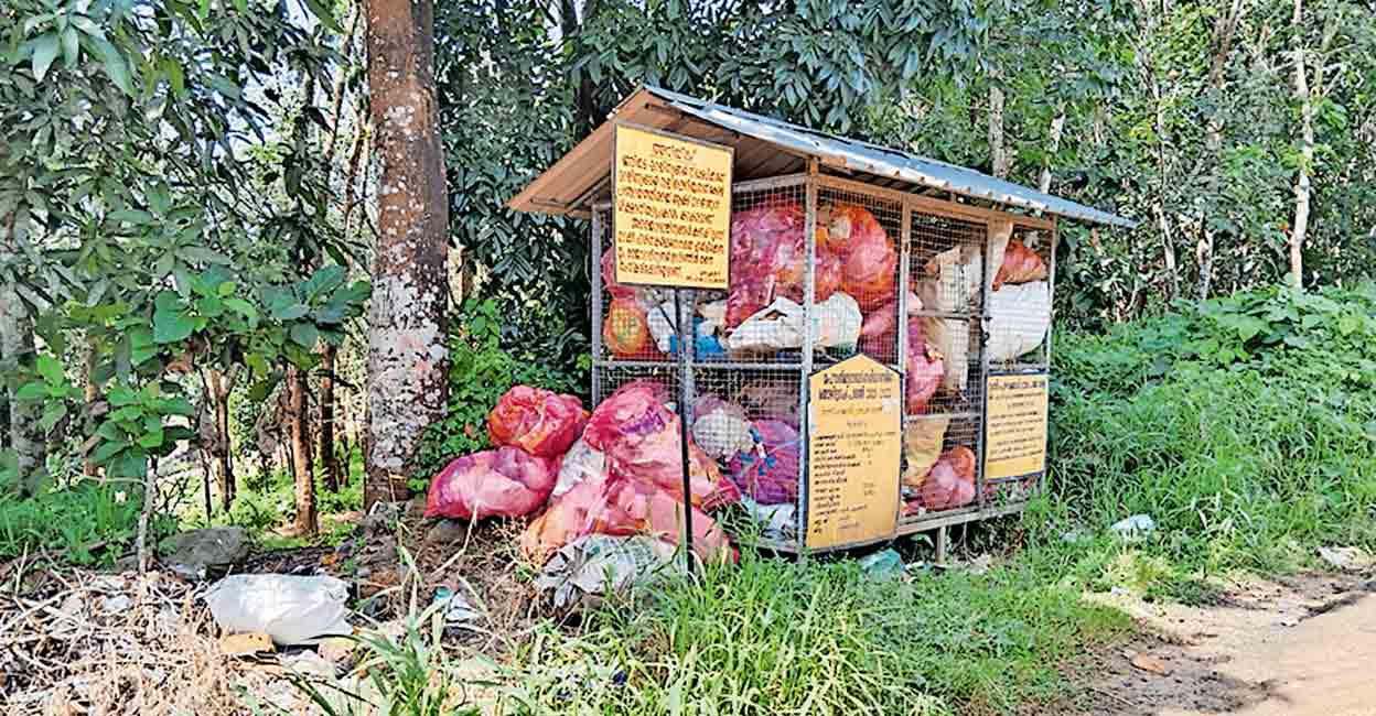 പഴവങ്ങാടി പഞ്ചായത്തിൽ മാലിന്യം കീറാമുട്ടി | Waste Management ...