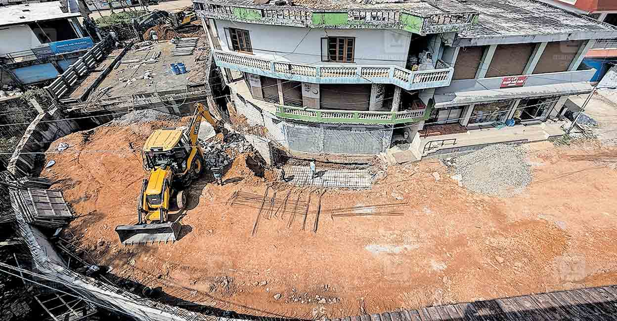 അതിവേഗമൊരുങ്ങുന്നു, ആശ്വാസപ്പാലം; സീതത്തോട് പാലം മാർച്ചിൽ പൂർത്തിയാക്കാ ...
