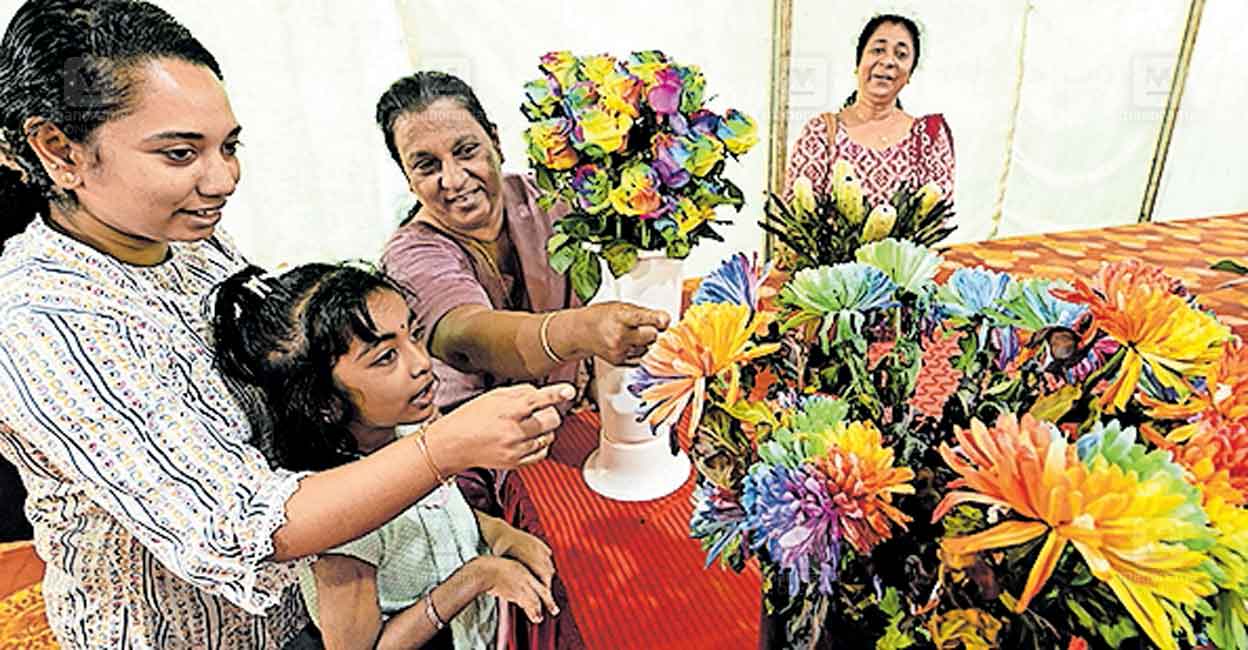 ഇതുവരെ കാണാത്ത പൂക്കൾ; വിസ്മയം തീർത്ത് പുഷ്പോത്സവം | Phalaenopsis ...