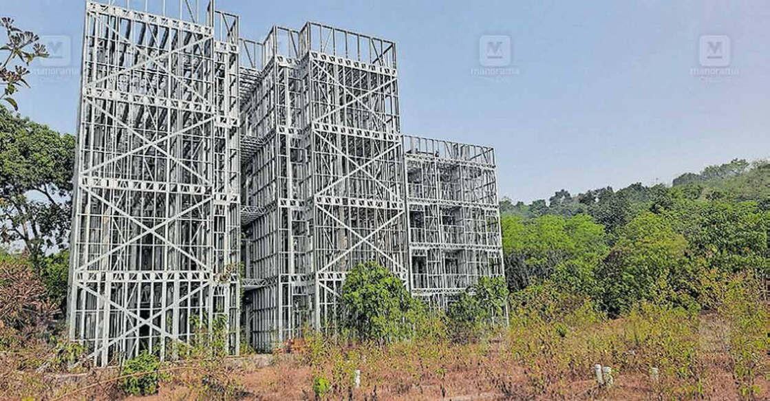 ‘ലൈഫ് ’ഇല്ലാതെ ലൈഫ് കെട്ടിടസമുച്ചയം; നിർമാണം തുടങ്ങിയ കെട്ടിടം ...
