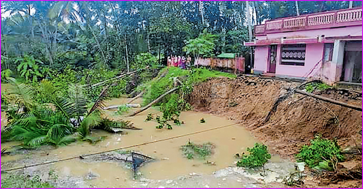 അതിർത്തിഗ്രാമങ്ങളിൽ കെടുതി അതിരൂക്ഷമായി തുടരുന്നു