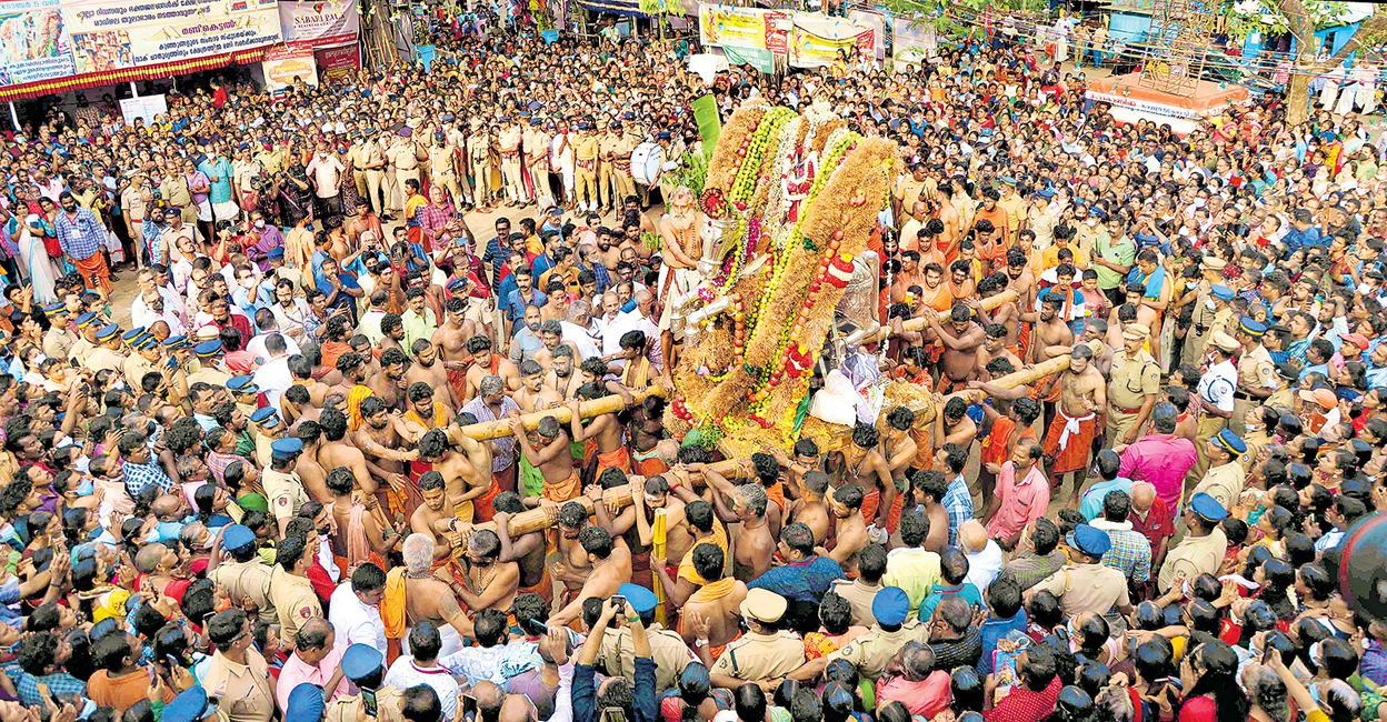 നവരാത്രി വിഗ്രഹങ്ങൾ നാളെ തിരിച്ചെഴുന്നള്ളും, പൂജപ്പുര മണ്ഡപത്തി ...