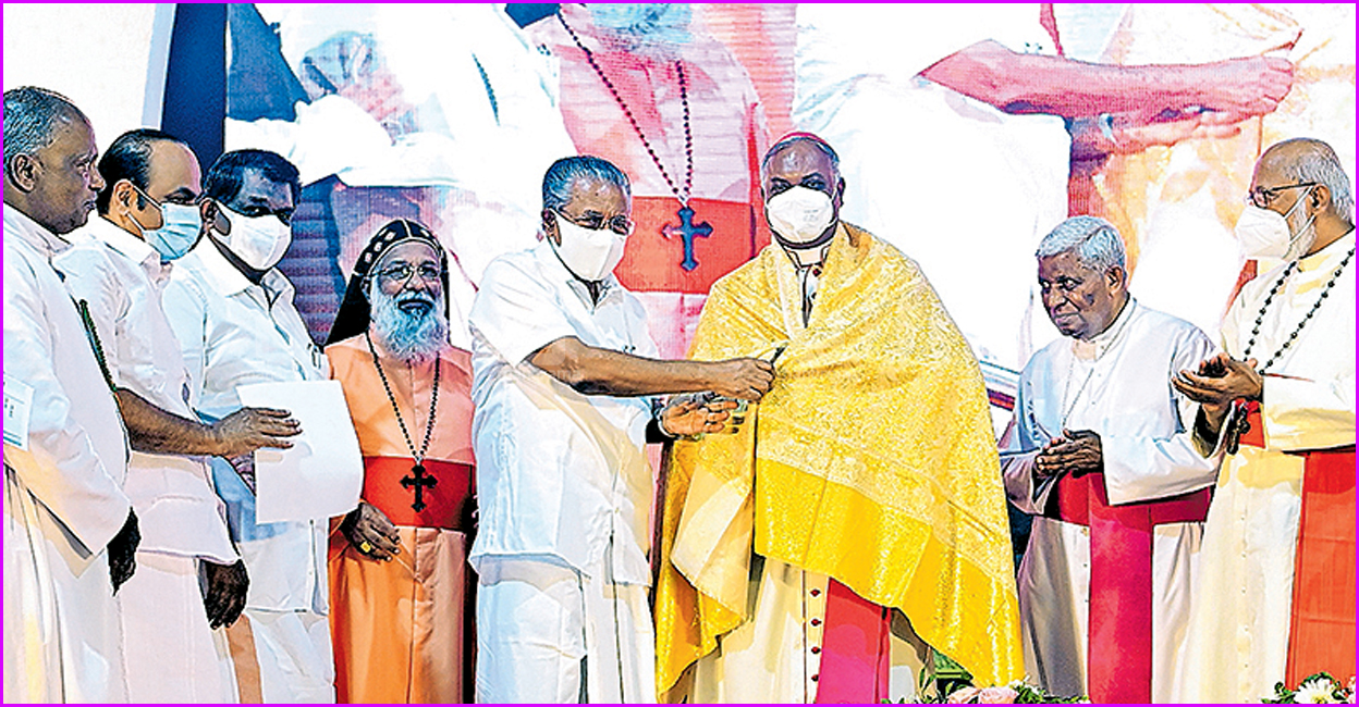 തലസ്ഥാനത്തിന്റെ ആദരം ഏറ്റുവാങ്ങി ആർച്ച് ബിഷപ് തോമസ് നെറ്റോ