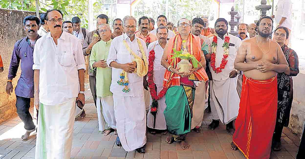 ചാവടിനട പൗർണമിക്കാവ് ക്ഷേത്രത്തിൽ പ്രപഞ്ചയാഗത്തിന് ഇന്നു തുടക്കം