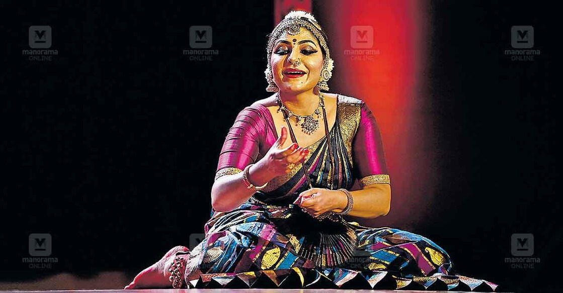 തായ്മനസ്സിന്റെ തേങ്ങലുമായി ‘മകളേ’; ഹൃദയസ്പർശിയായി ആശ ശരത് അവതരിപ്പിച്ച ...