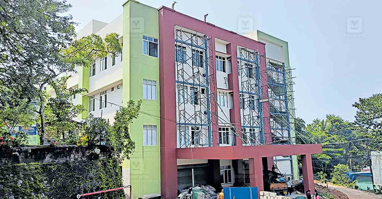 പാറശാല താലൂക്ക് ആശുപത്രിക്ക് ബഹുനില മന്ദിരം ഉയരുന്നു | Parassala Taluk ...