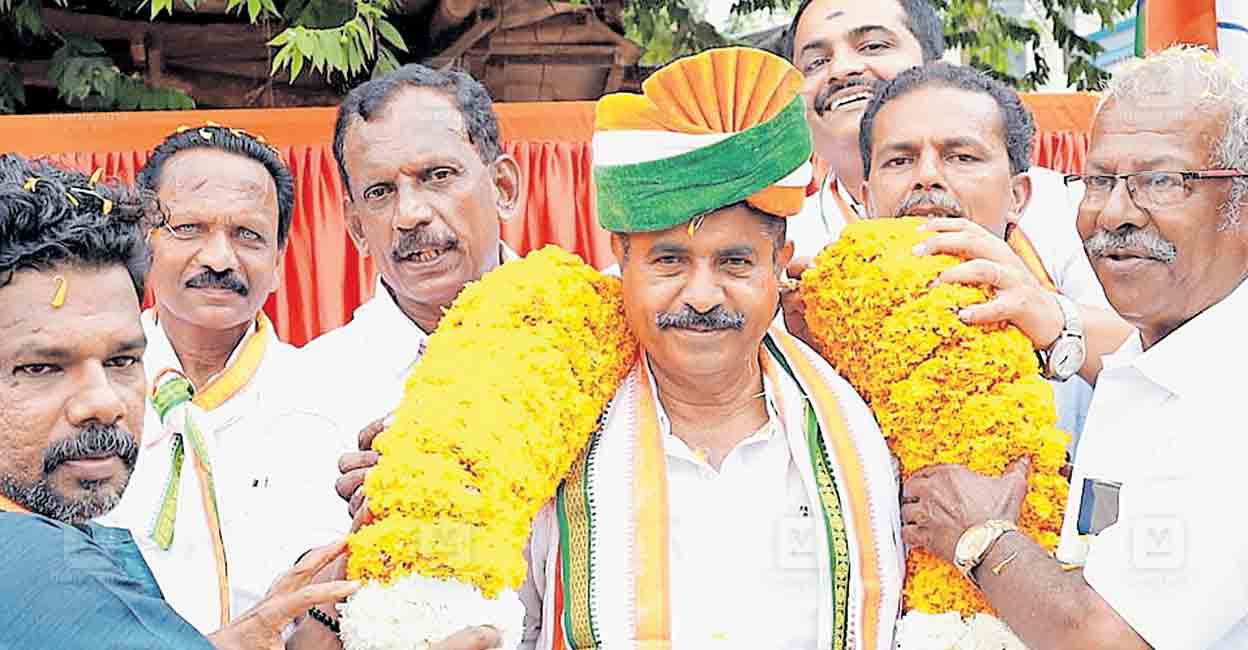 തിരഞ്ഞെടുപ്പിന് ഇനി 10 ദിവസം മാത്രം താരപ്രചാരകർ രംഗത്ത്