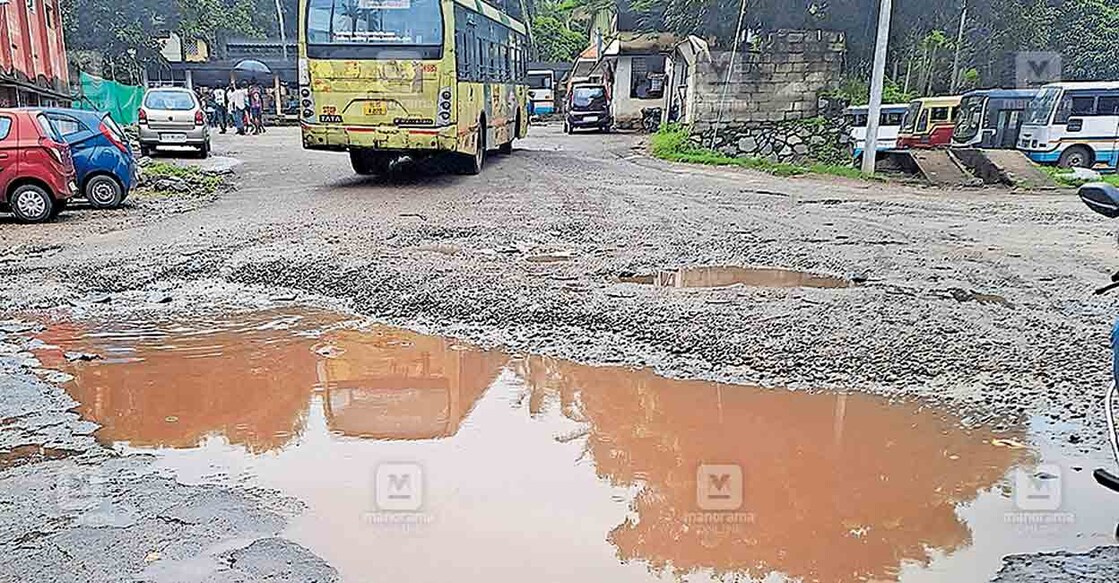 വിഴിഞ്ഞം കെഎസ്ആർടിസി ഡിപ്പോ; ഇവിടം നരകതുല്യം