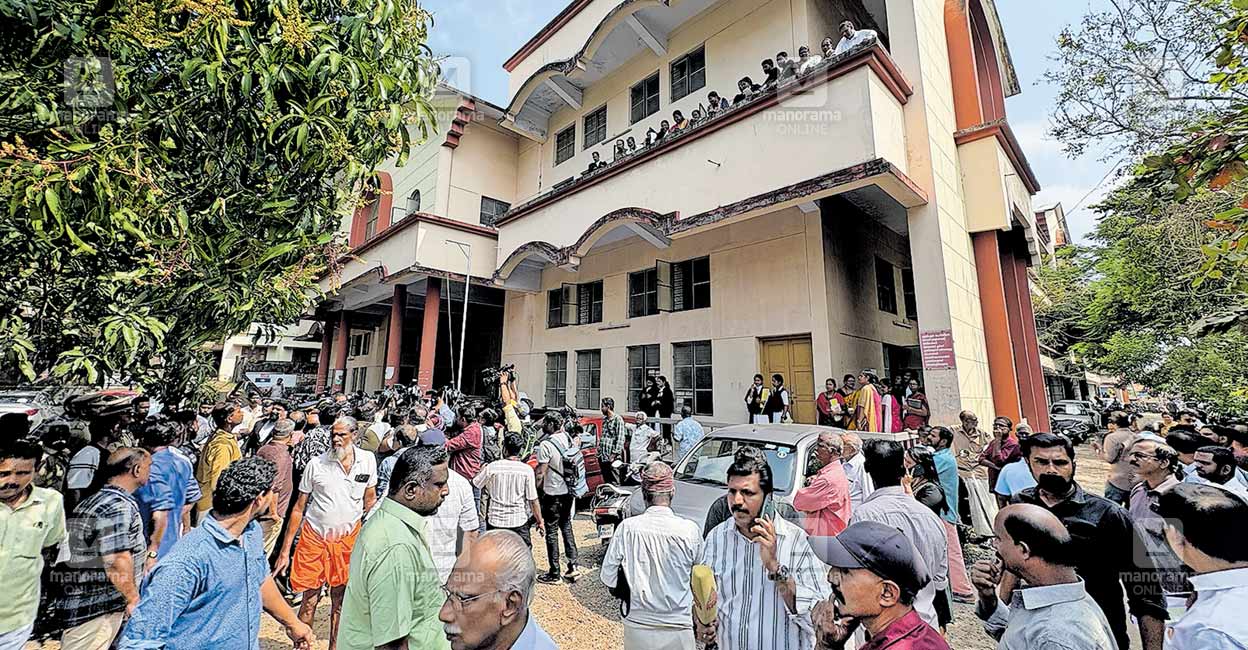 പാറശാല ഷാരോൺ വധക്കേസ്: കീടനാശിനിയുടെ സത്യം തേടി ഒഡീഷ വരെ അന്വേഷണം ...