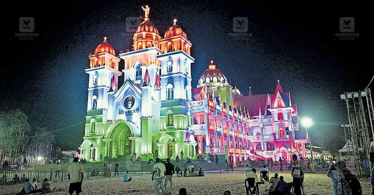 വെട്ടുകാട് മാദ്രെ ദെ ദേവൂസ് ദേവാലയം: തിരുനാൾ ഇന്ന് കൊടിയേറും | Vettukad ...