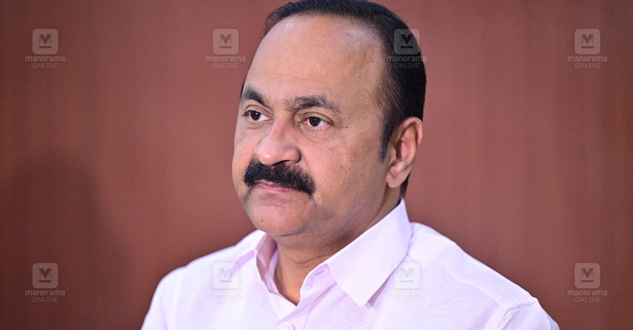 ശബരിമല സ്വർണക്കൊള്ള അന്വേഷണത്തിൽ എസ്ഐടിക്ക് വീഴചയെന്ന് പ്രതിപക്ഷ നേതാവ് ...