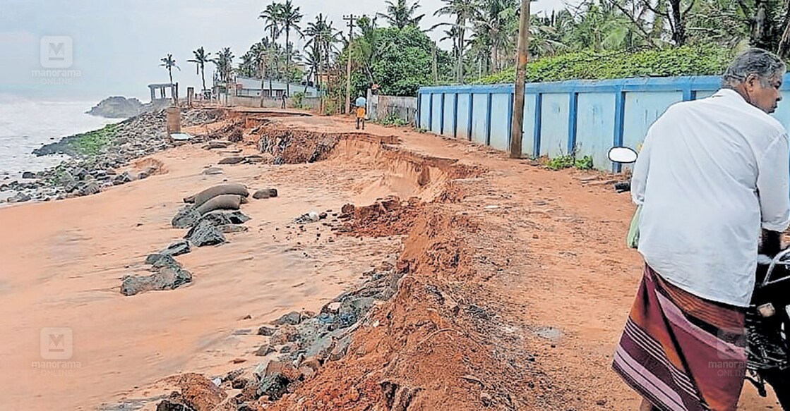 വഴിയില്ലാതെ വിഷമിച്ച് പൊഴിയൂർ നിവാസികൾ | Pozhiyoor | coastal road | sea ...