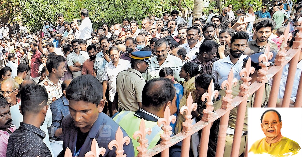 എത്രത്തോളം ചിരിപ്പിച്ചതാണ് ഈ മനുഷ്യൻ, കണ്ണീർ തൊട്ട് തിരിച്ചറിഞ്ഞു ...
