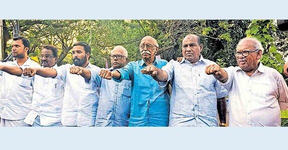 ഡിവൈഎഫ്ഐ മനുഷ്യച്ചങ്ങല: അണിനിരന്നത് ഒരു ലക്ഷം പേർ