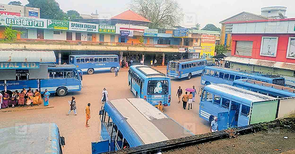 തൃശൂർ–കൊടുങ്ങല്ലൂർ റൂട്ടിലെ സ്വകാര്യ ബസുകളുടെ സമയക്രമം: അമിതവേഗത്തിന് ...