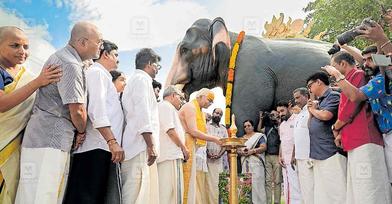 ഗുരുവായൂർ കേശവന്റെ നവീകരിച്ച പ്രതിമ നാടിനു സമർപ്പിച്ചു | Guruvayur ...