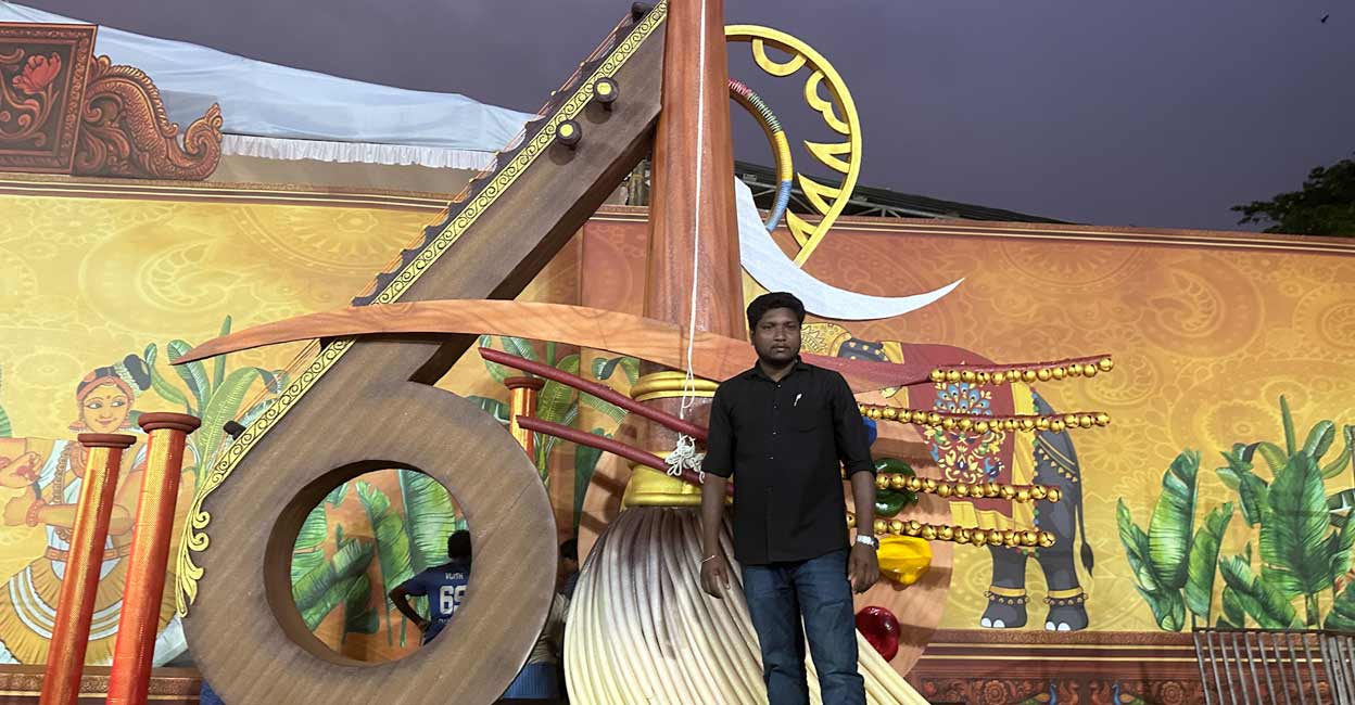 വീണയും ചിലങ്കയും പെയിന്റിങ് ബ്രഷും: കഥ പറയും കൊടിമരം ഒരുക്കിയത് യദു ...