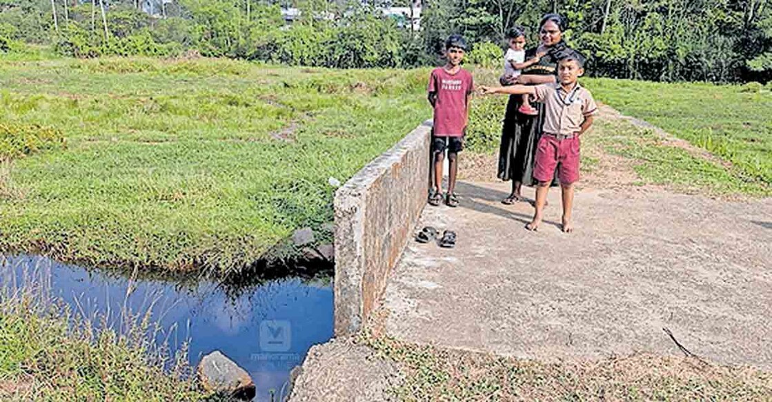 ഇത് ദൈവത്തിന്റെ കുഞ്ഞുകരങ്ങൾ...; നാലരവയസ്സുകാരിയുടെ ജീവൻ രക്ഷിച്ച് ...