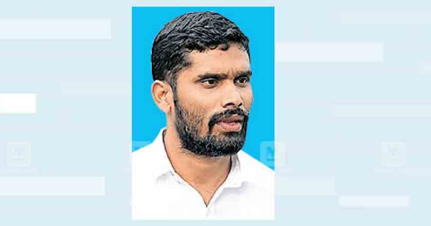 ഷഹ്‌ലയെ ആശുപത്രിയിലെത്തിച്ച അതേ ആംബുലൻസ് ഡ്രൈവർ; 20 മിനിറ്റിനുള്ളി ...