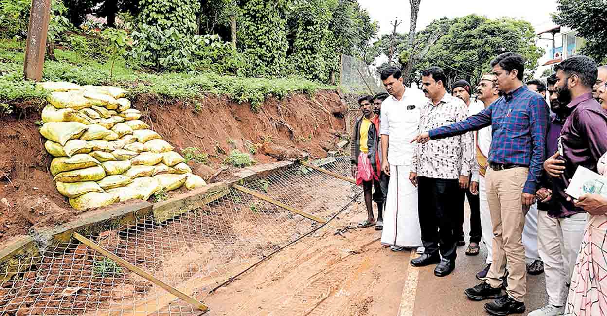 ഗൂഡല്ലൂരിൽ നാശനഷ്ടം; കലക്ടർ സന്ദർശിച്ചു | Wayanad rain update | Wayanad ...