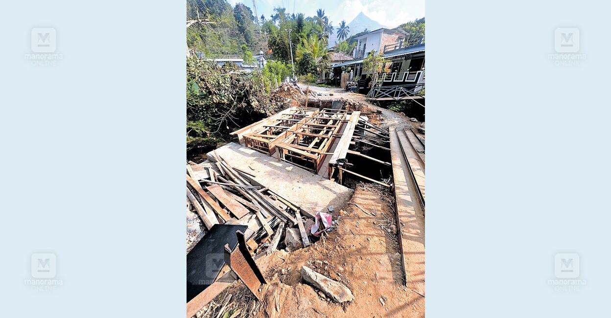 ‘ഓടിപ്പോകാൻ’ പാലം ഒരുങ്ങുന്നു; ഓടത്തോടിലെ പാലം പണി തീരാറായി | Odathod ...