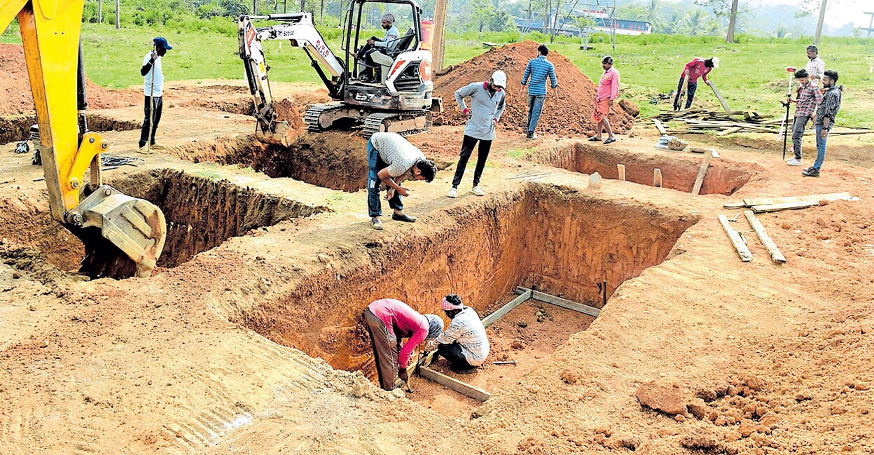 മുണ്ടക്കൈ–ചൂരൽമല ദുരന്തബാധിതർക്കായി ടൗൺഷിപ് നിർമാണം ആരംഭിച്ചു ...