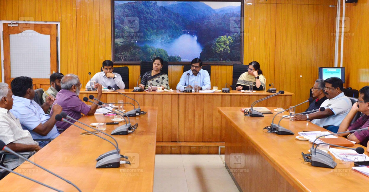 തീവ്ര വോട്ടർപട്ടിക പരിഷ്‌കരണം: വയനാട്ടിൽ 13,205 പേരുടെ ഹിയറിങ് പൂ ...