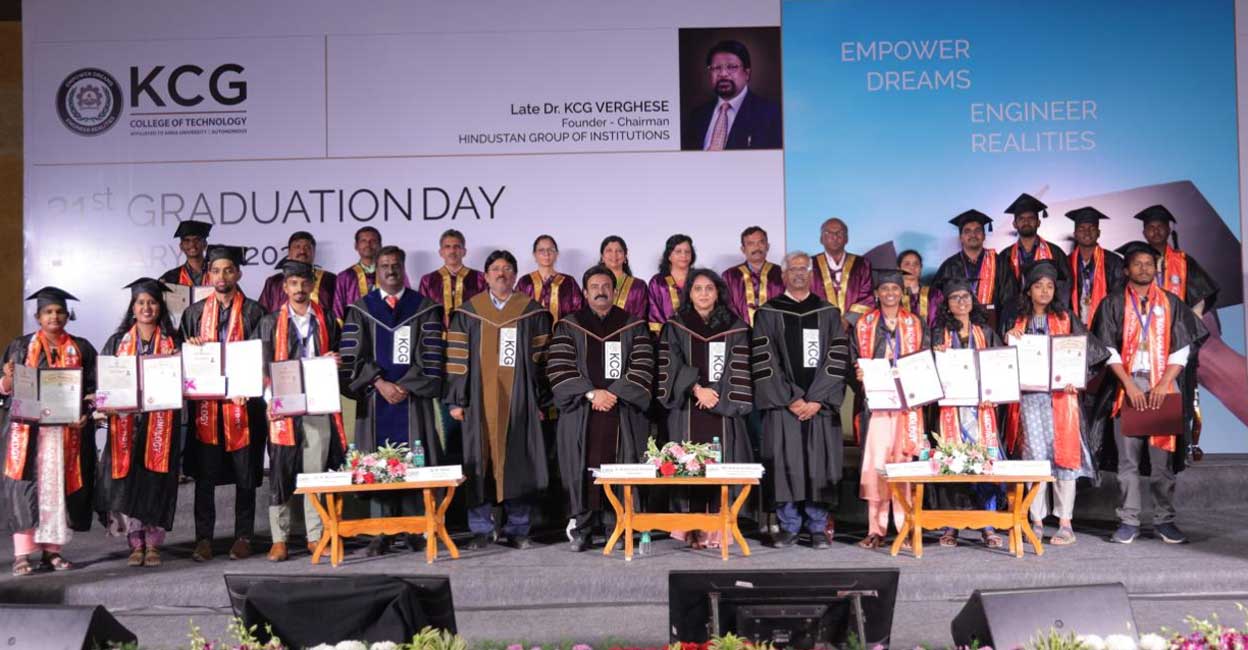 കെസിജി കോളജ് ഓഫ് ടെക്‌നോളജിയില്‍ ബിരുദദാന ചടങ്ങ് - KCG College of Technology | Graduation Day ...