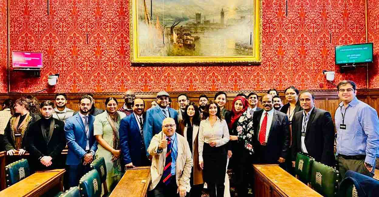 ‘പരിമാനാഭിവൃദ്ധി സിദ്ധാന്തം’ അവതരിപ്പിച്ച് ഡോ. വർഗീസ് മൂലൻ - Varghese ...