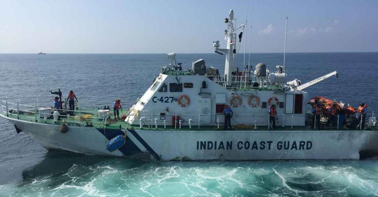 1,12,400 രൂപ വരെ ശമ്പളം | Indian coast guard | Jobs | Career