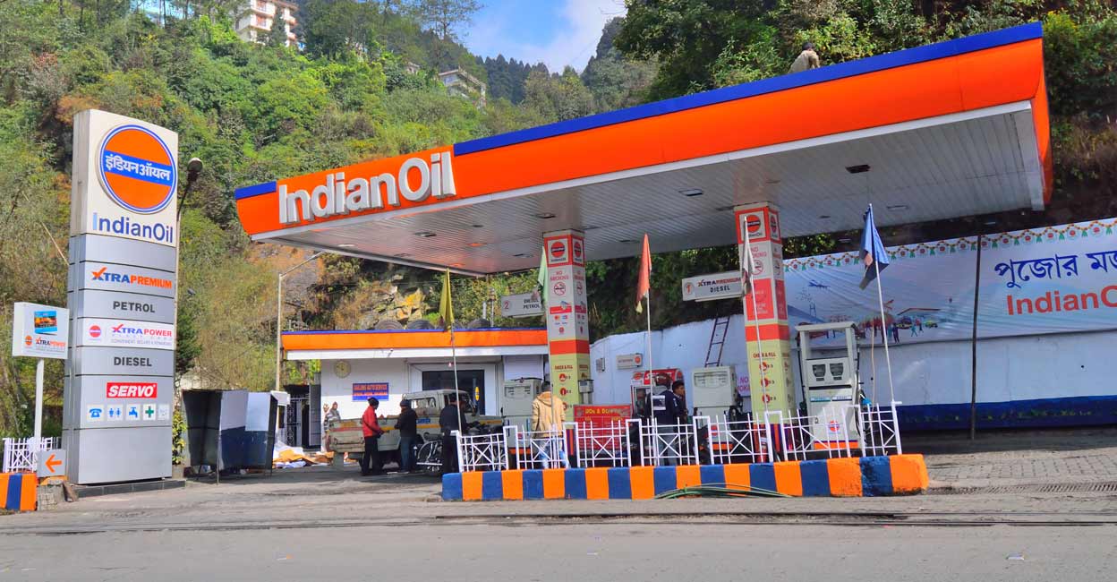 പെട്രോൾ പമ്പുകൾ വിറ്റു നേട്ടം കൊയ്യാൻ ഇന്ത്യൻ ഓയിൽ | Indian Oil