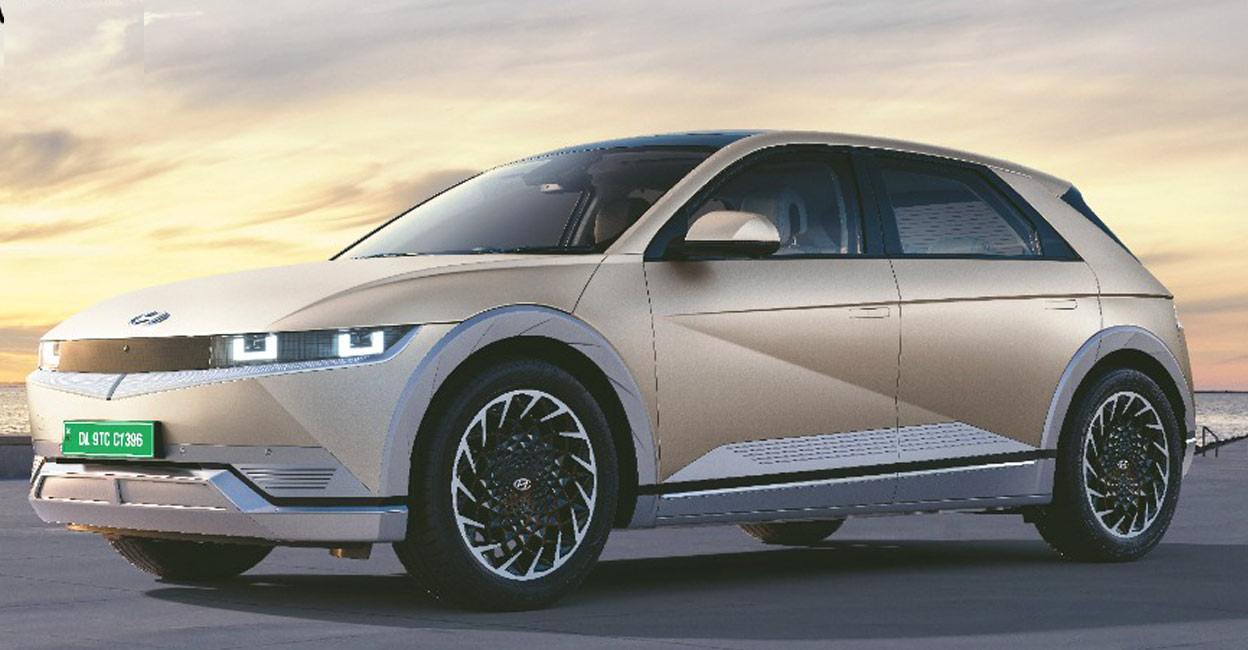 613 കി.മീ റേഞ്ച്; 1 ലക്ഷം രൂപയ്ക്ക് ബുക്ക് ചെയ്യാം ഹ്യുണ്ടേയ് ...