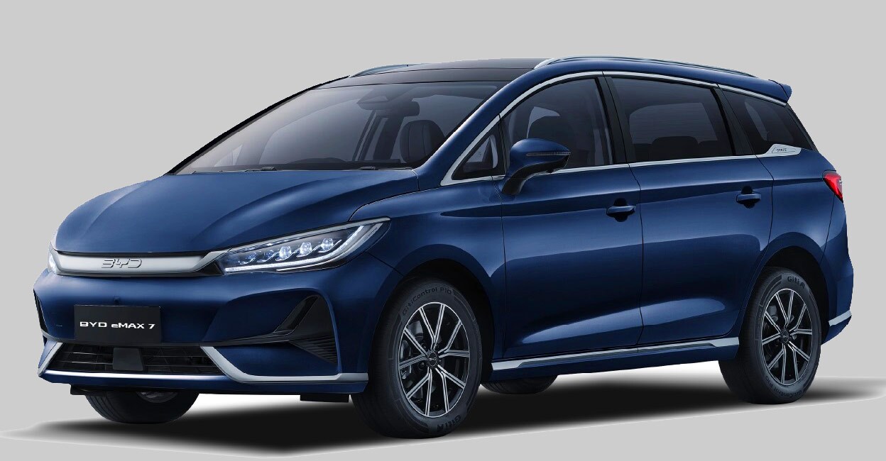 ബിവൈഡി ഇ–മാക്സ് വിപണിയിൽ; വില 26.9 ലക്ഷം മുതൽ, റേഞ്ച് 530 കി.മീ വരെ | BYD eMax 7 MPV launched at ...