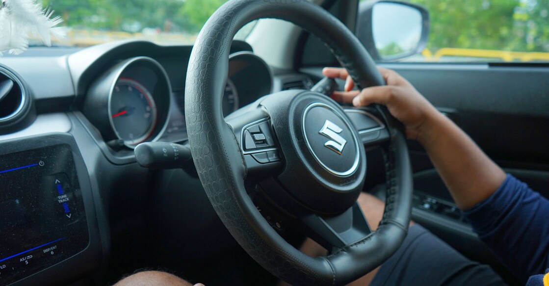 കാറിന്റെ സ്റ്റിയറിങ് വിറയ്ക്കുന്നുണ്ടോ? ഇത് വാഹനം നല്‍കുന്ന അപായ സൂചന! - Car Shaking While ...