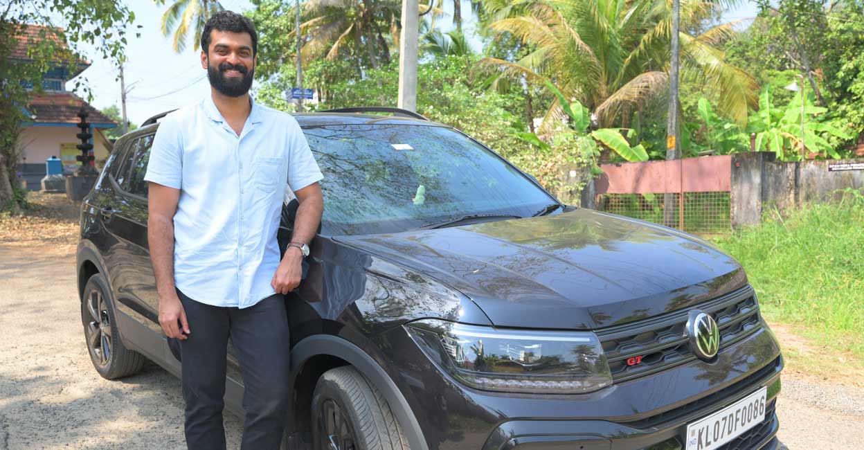 സിനിമ തന്ന കാർ, എന്റെ സ്വപ്ന വാഹനം പ്രേമലുവിലെ കറുത്ത എൻഡവർ! - From ...