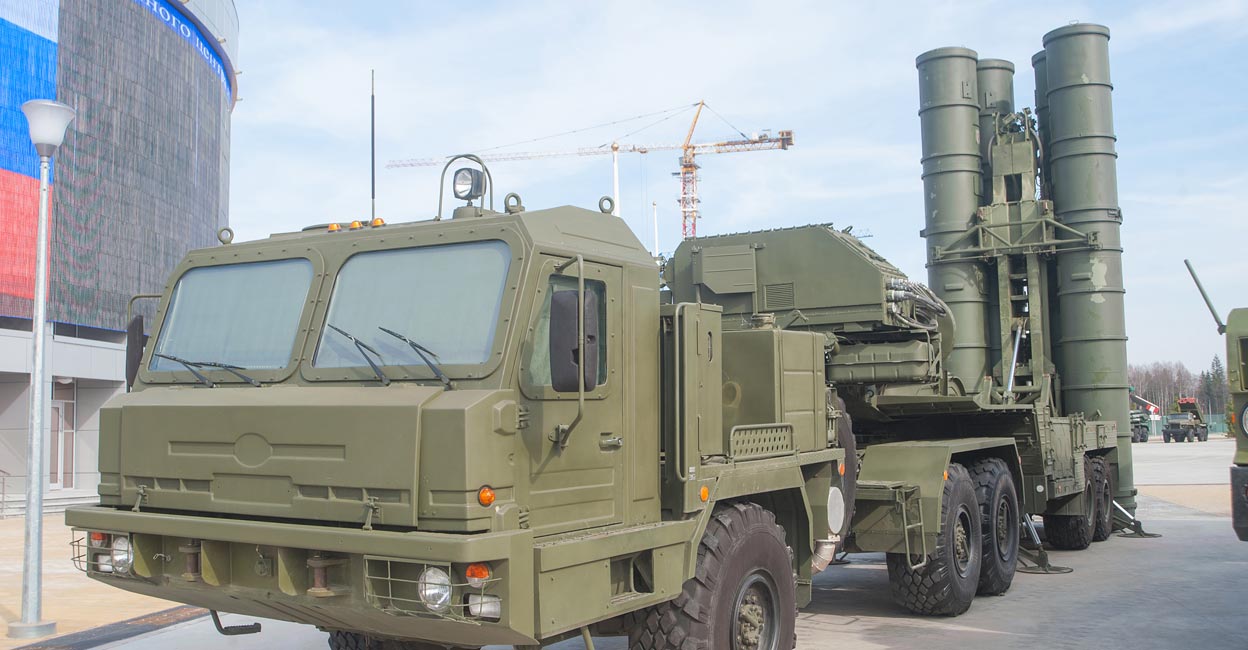 ഇന്ത്യയുടെ പ്രതിരോധം ചുമക്കുന്ന ചുമലുകളിതാ...- Meet the Mighty Trucks ...