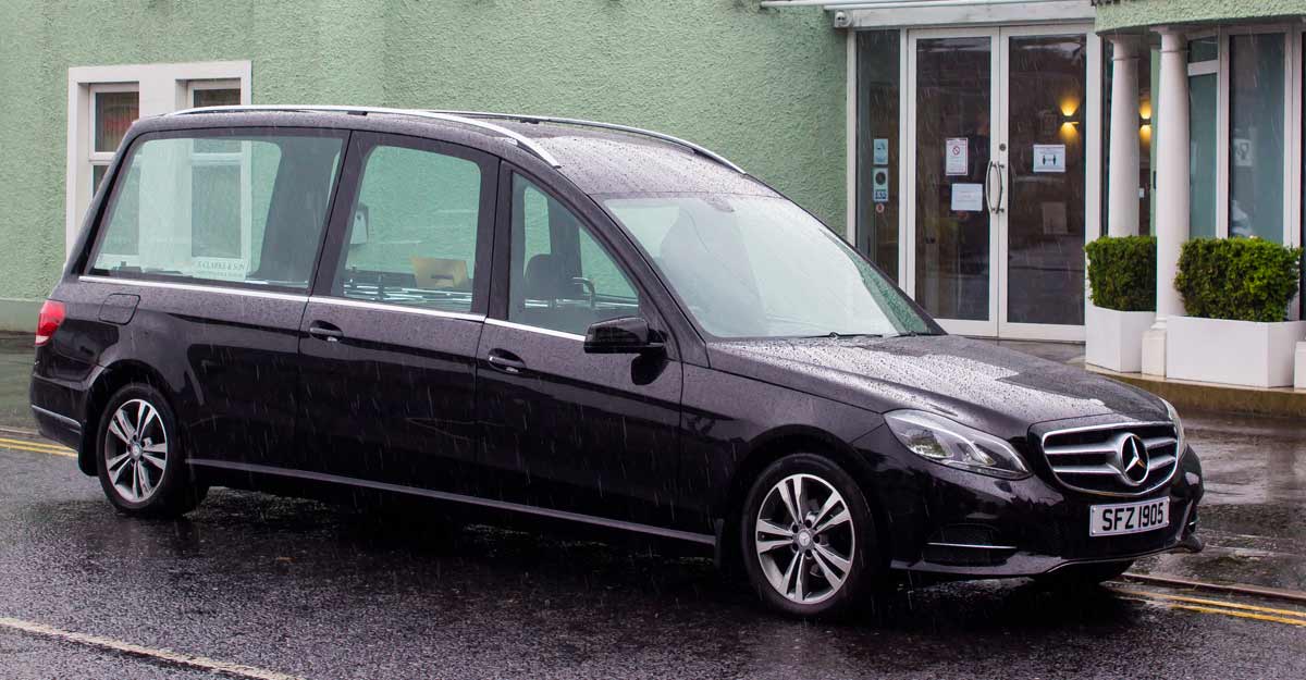 അവസാനയാത്രയിലെ ആഡംബരം: ഹേസുകൾ, മരണം മണക്കുന്ന വാഹനങ്ങള്‍ | Know More ...