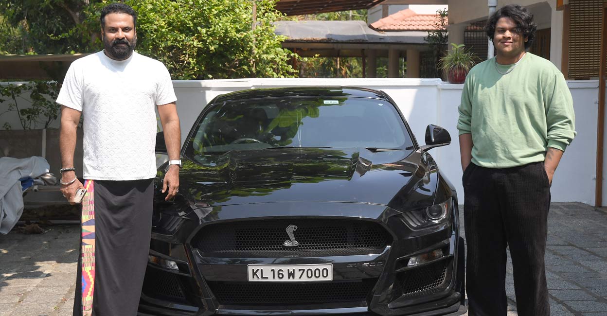 യുകെയിൽ ഓടുന്നത് തൃശൂർ നമ്പർ പ്ലേറ്റിൽ മൂന്ന് വാഹനങ്ങൾ; വല്ലാത്ത ...