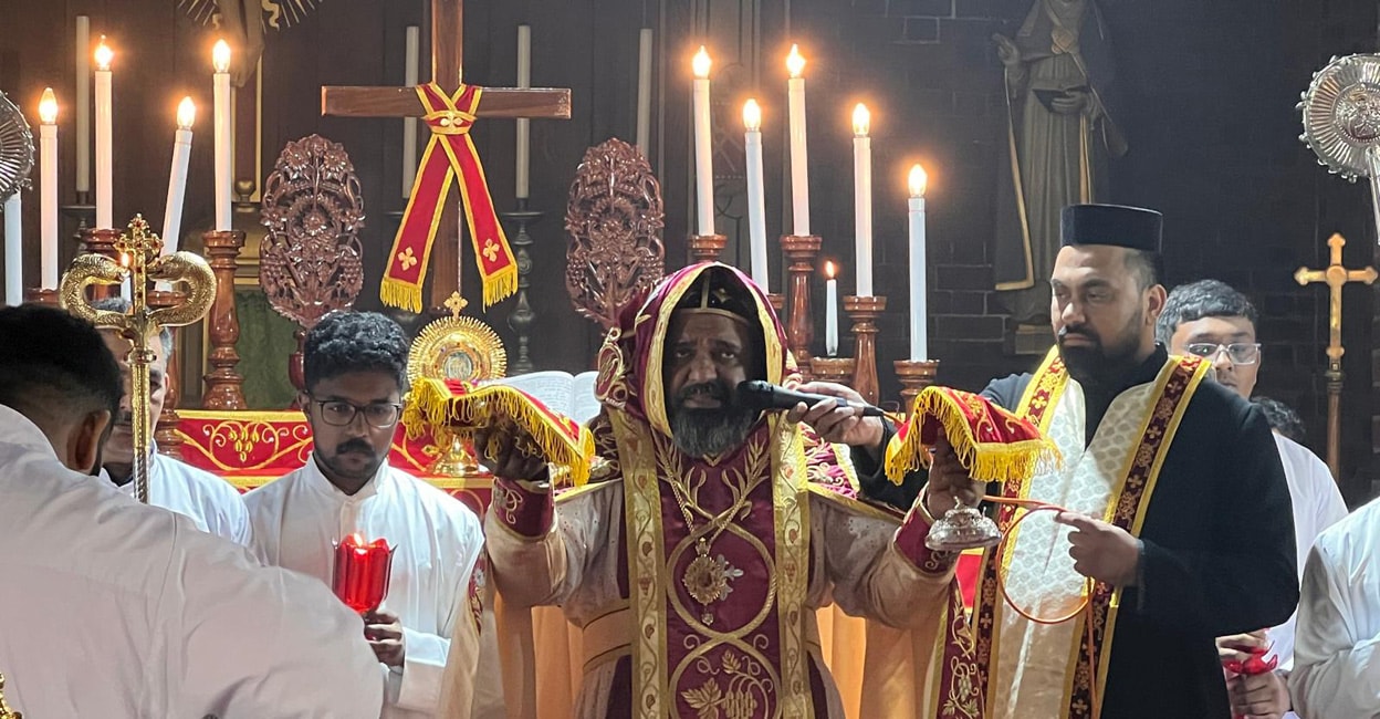 ബ്രിസ്റ്റോൾ യാക്കോബായ സുറിയാനി പള്ളി വാർഷിക പെരുന്നാൾ ഭക്തി സാന്ദ്രമായി ...