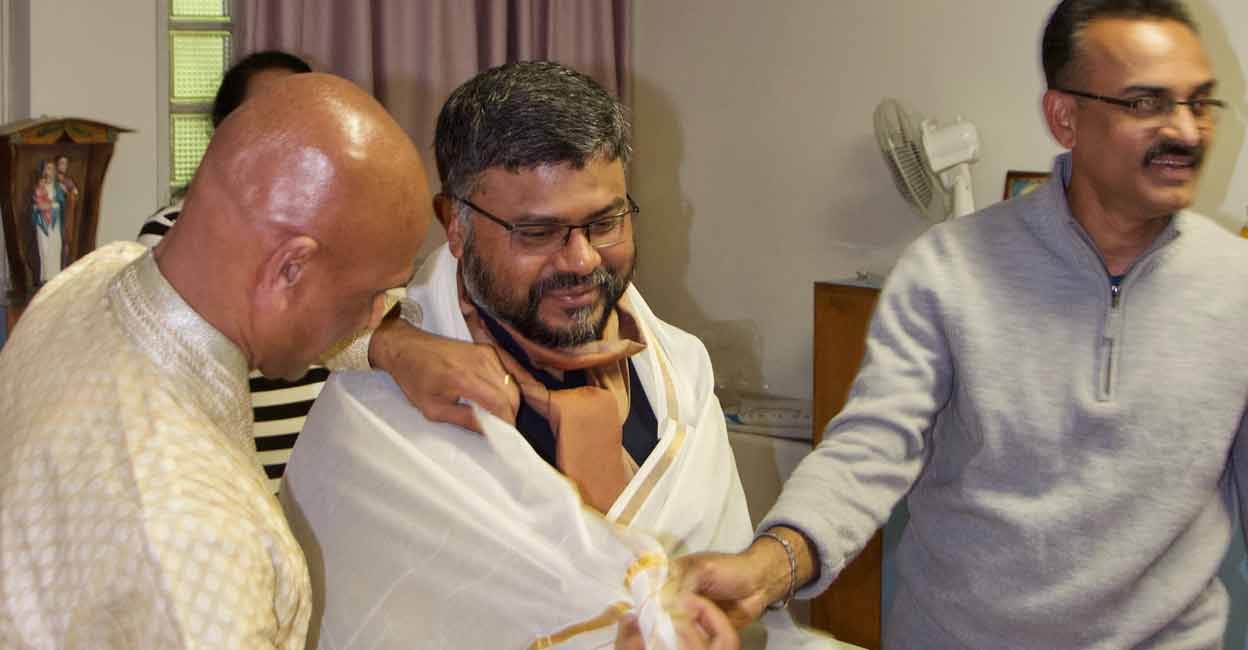 റോമിൽ ഡെൽറ്റസ് മാഷിനെ ആദരിച്ചു - Deltus Mash was Honored In Rome ...
