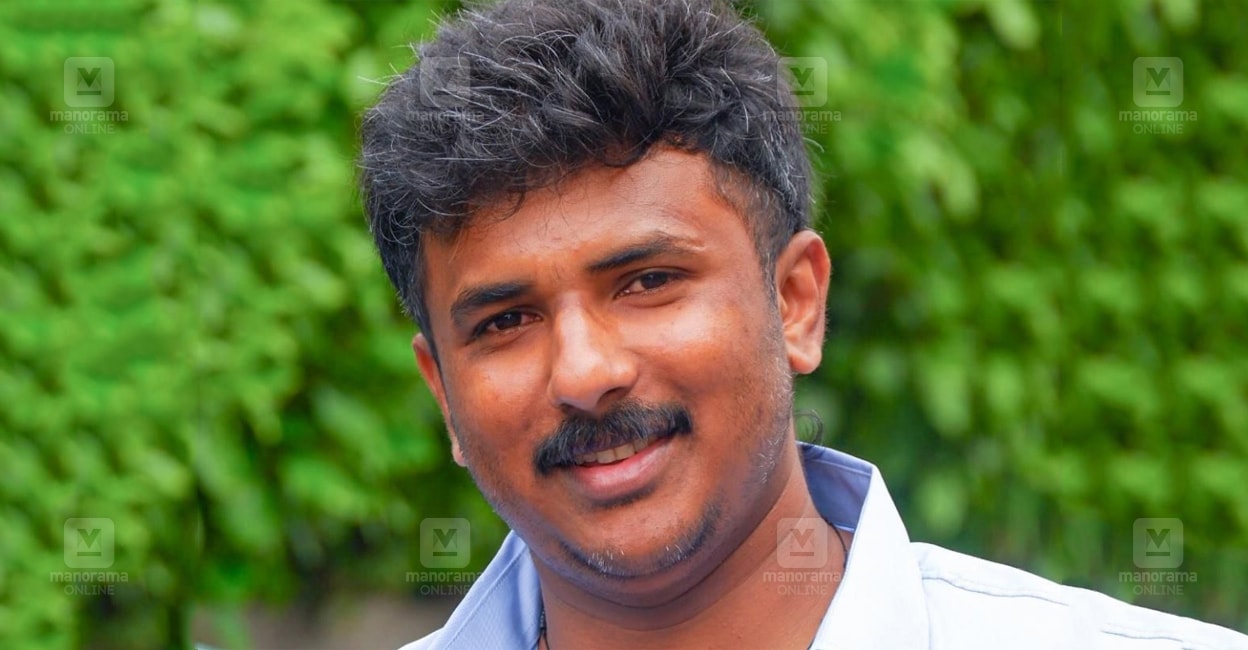 അയർലൻഡിൽ കാറപകടത്തിൽ മരിച്ച മലയാളിക്ക് ജന്മനാട് ഇന്ന് കണ്ണീരോടെ ...