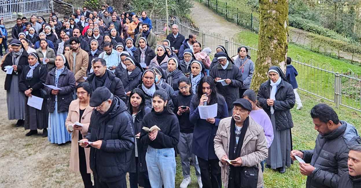ജർമനിയിലെ നേവിഗസിൽ സിറോ മലബാർ സമൂഹം നാല്പതാം വെള്ളി ആചരിച്ചു - 40th ...