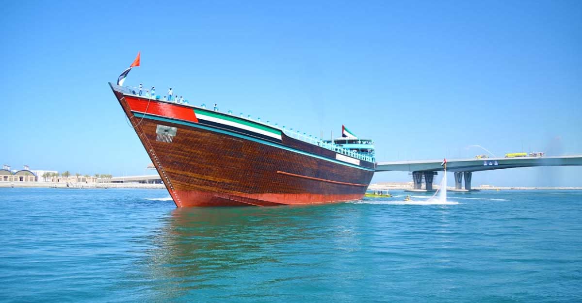 ദുബായിലെ അറബിക് പായ്ക്കപ്പൽ ‘ഉബൈദ്’ ഗിന്നസ് വേൾഡ് റെക്കോർഡിൽ | Dubai ...
