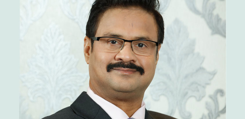 യുഎഇയില്‍ നിന്നും മടങ്ങുന്ന ഇന്ത്യക്കാരുടെ വിമാന ടിക്കറ്റ് സ്‌പോണ്‍സര് ...