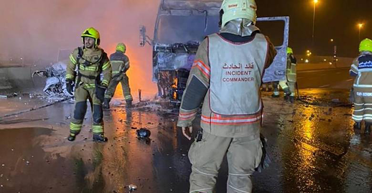 വാഹനങ്ങൾ കൂട്ടിയിടിച്ച് തീ പിടിത്തം